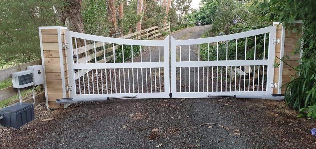 Driveway Gates Auckland NZ | Aluminium Driveway Gate